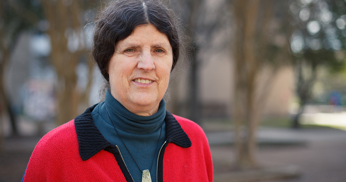 Sisson Elected Fellow of Mineralogical Society of America - University ...