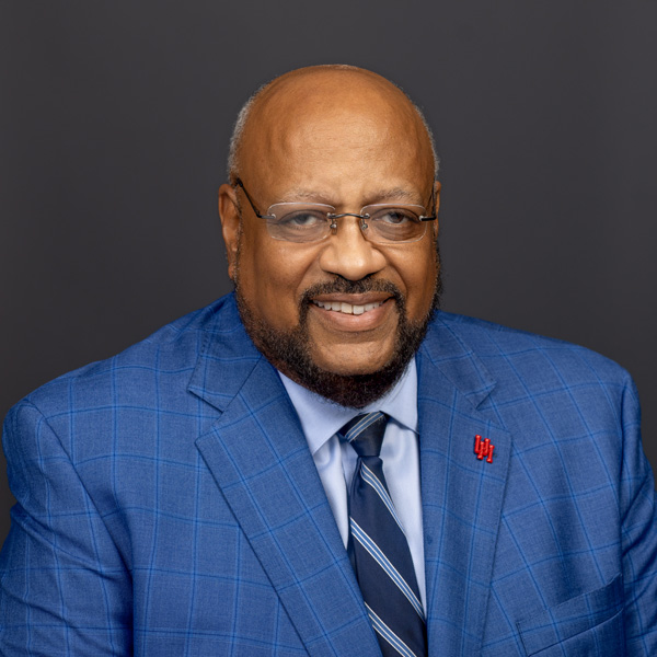 Leadership and Staff - University of Houston